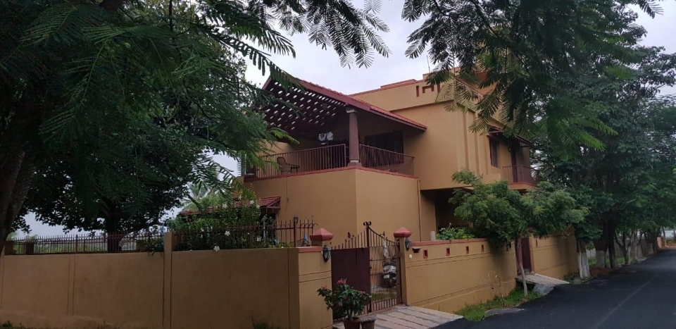 40X60 site for sale in lg lake dew , bileshivale, hennur main road ...
