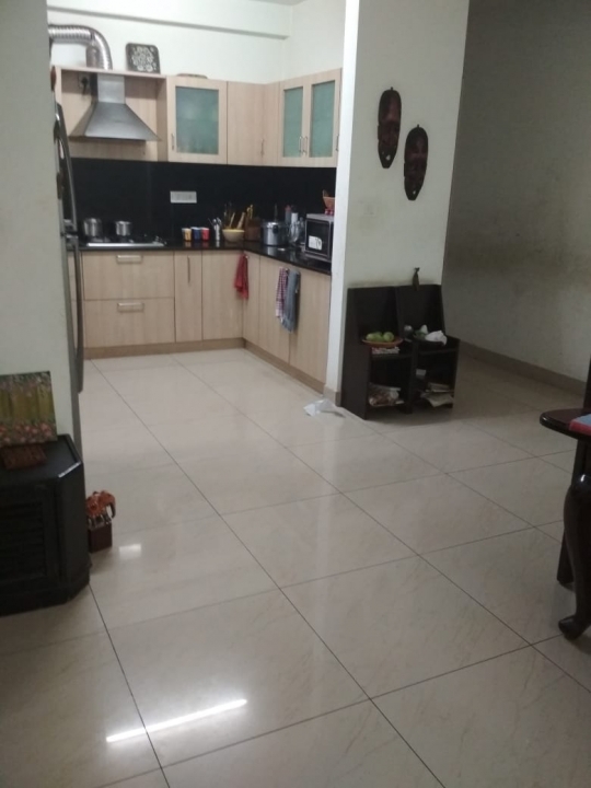 3 bhk semi furnished flat for rent in mantri astra, hennur gardens ...